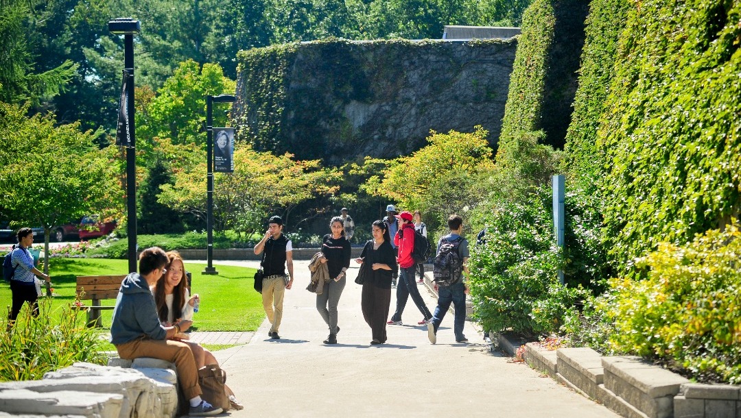 Đại học UNIVERSITY OF TORONTO (UoT) - E2E GLOBAL